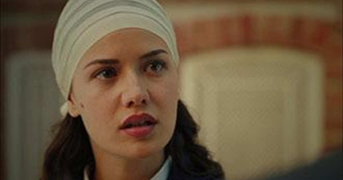 Feride, Kamran'a çok kırgındır - Teve2